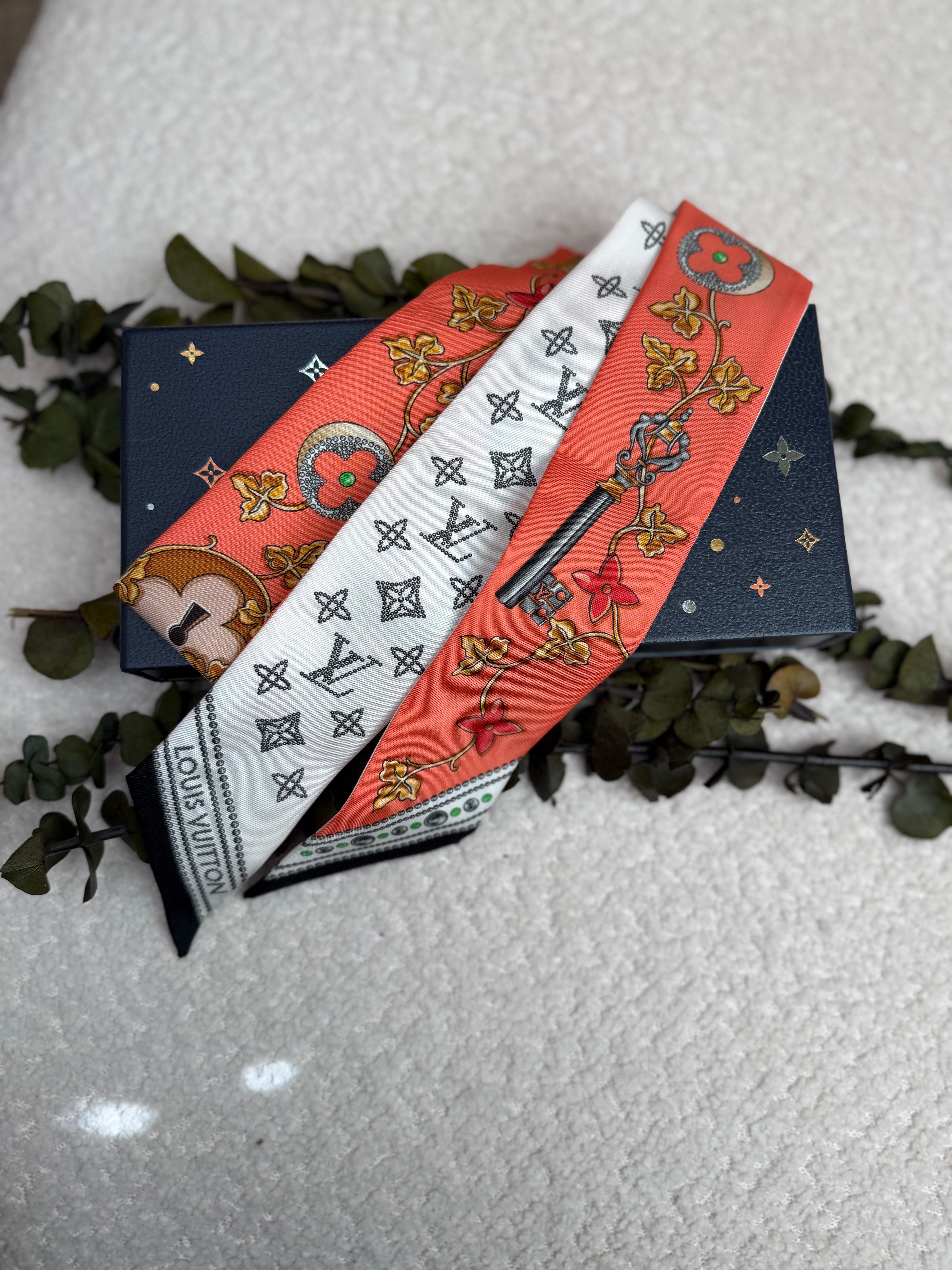 Louis Vuitton Monogram BB Bandeau Silk Twilly